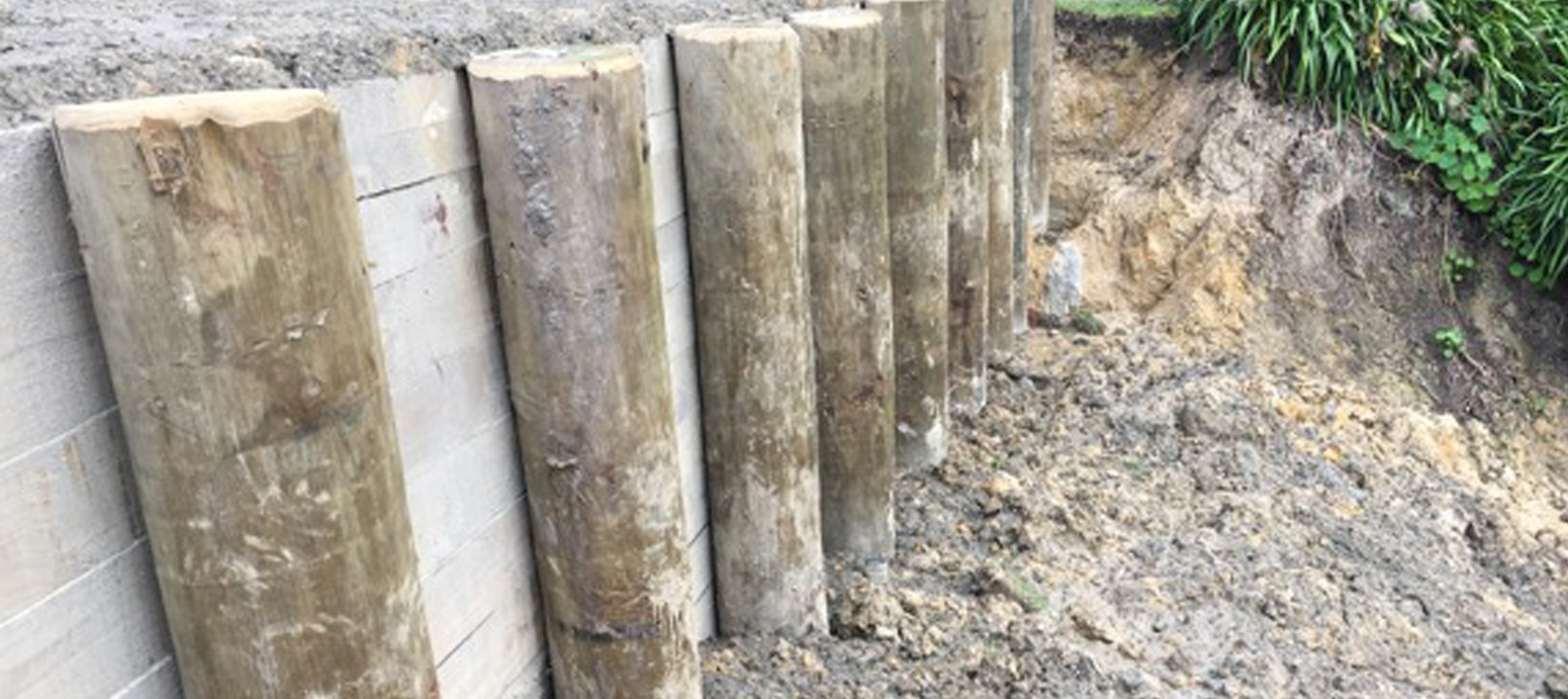 Advantages of timber retaining walls Advantages of timber retaining walls